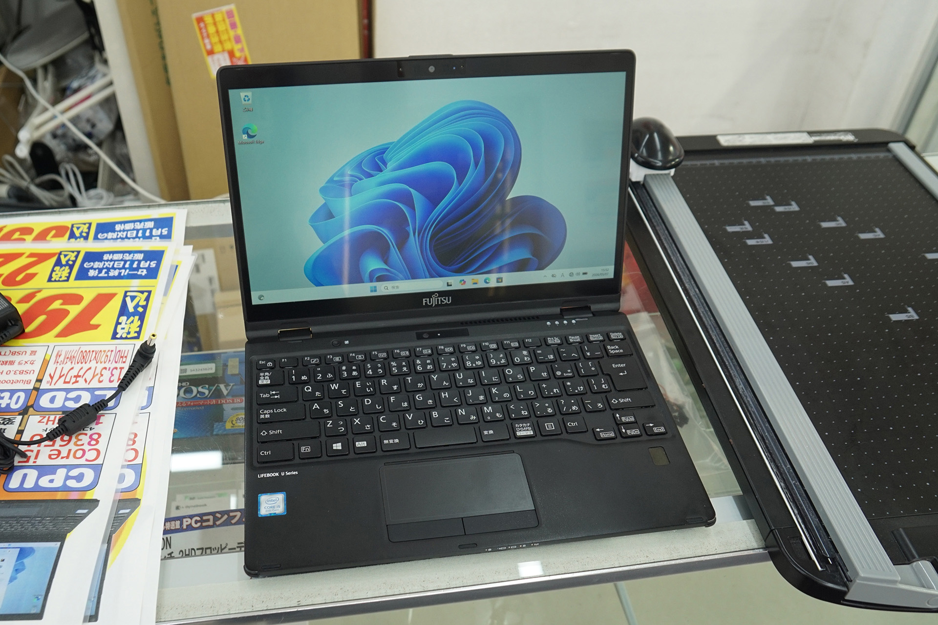 Core i5-8365U搭載の13.3型「LIFEBOOK U939X/B」が19,800円！タブレットスタイルもOKな中古PCセール ...